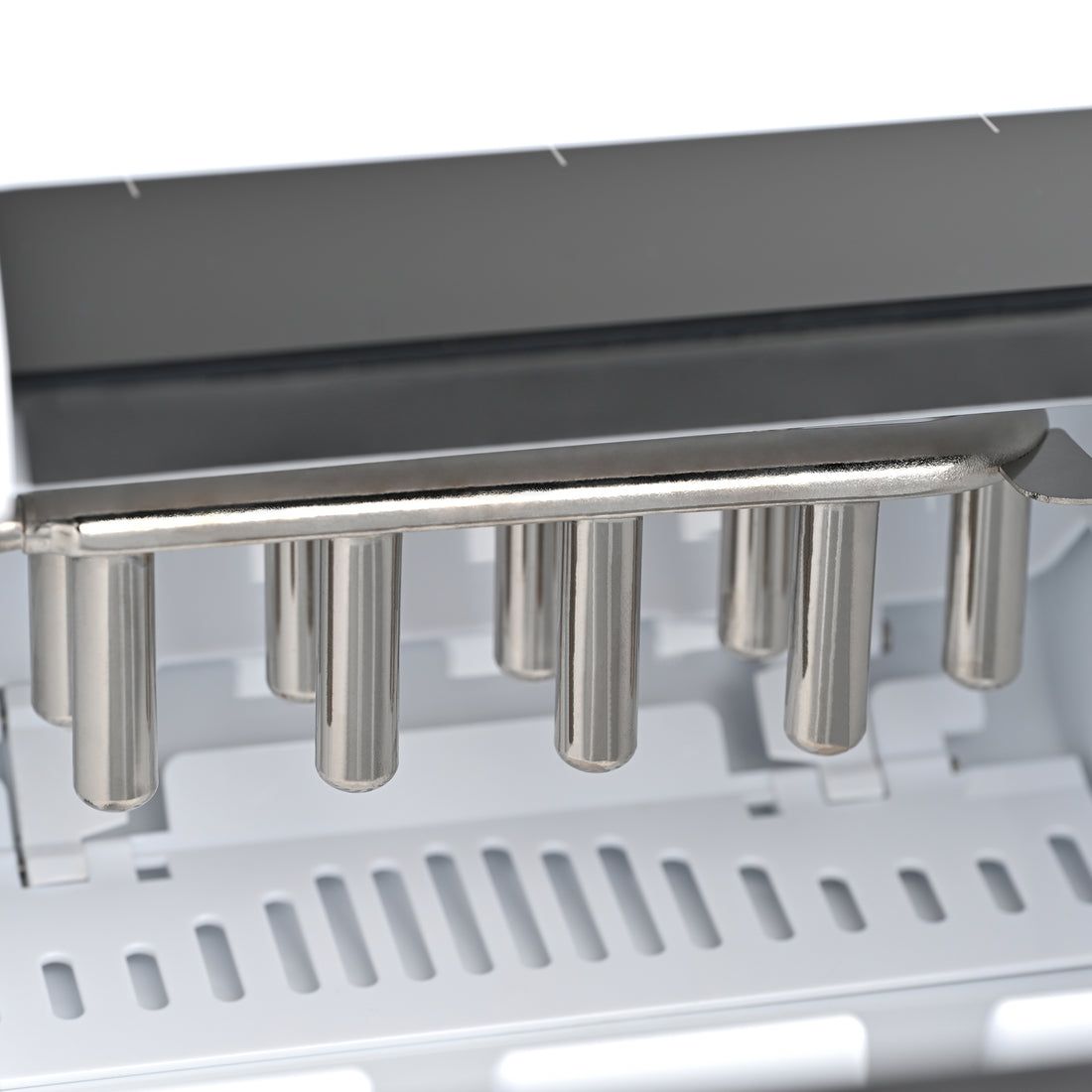 TRU Countertop Ice Maker